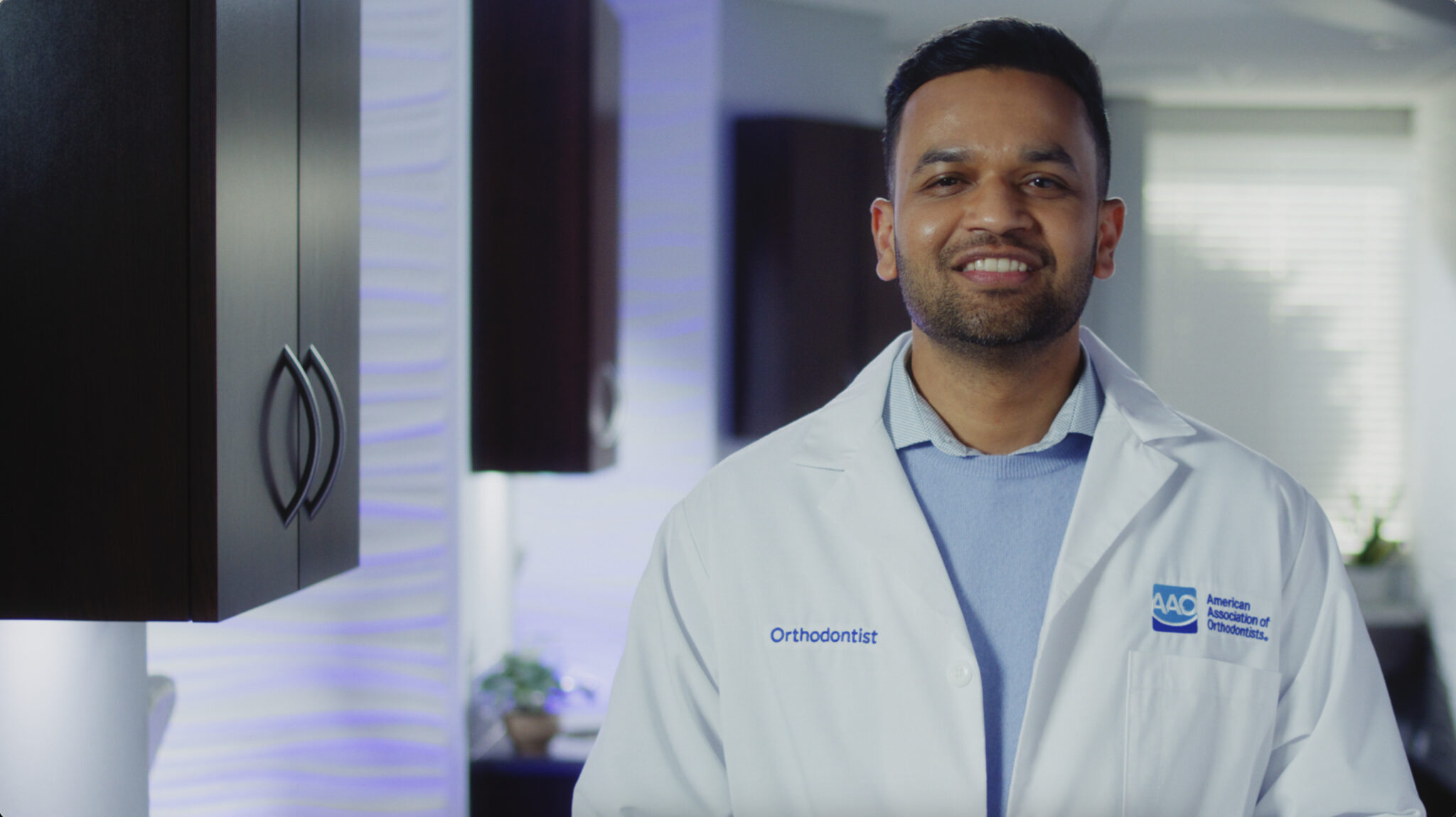 What Is an Orthodontist? Orthodontists Explained | American Association ...